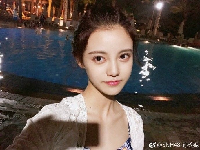 这位00后小花长相奇特，居然同时撞脸热巴、林允和宋祖儿 360娱乐，你开心就好