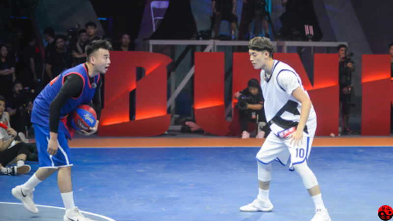 《这！就是灌篮》燃炸来袭！亚洲花式灌篮王Billy因伤抱憾离场 - 360娱乐，你开心就好