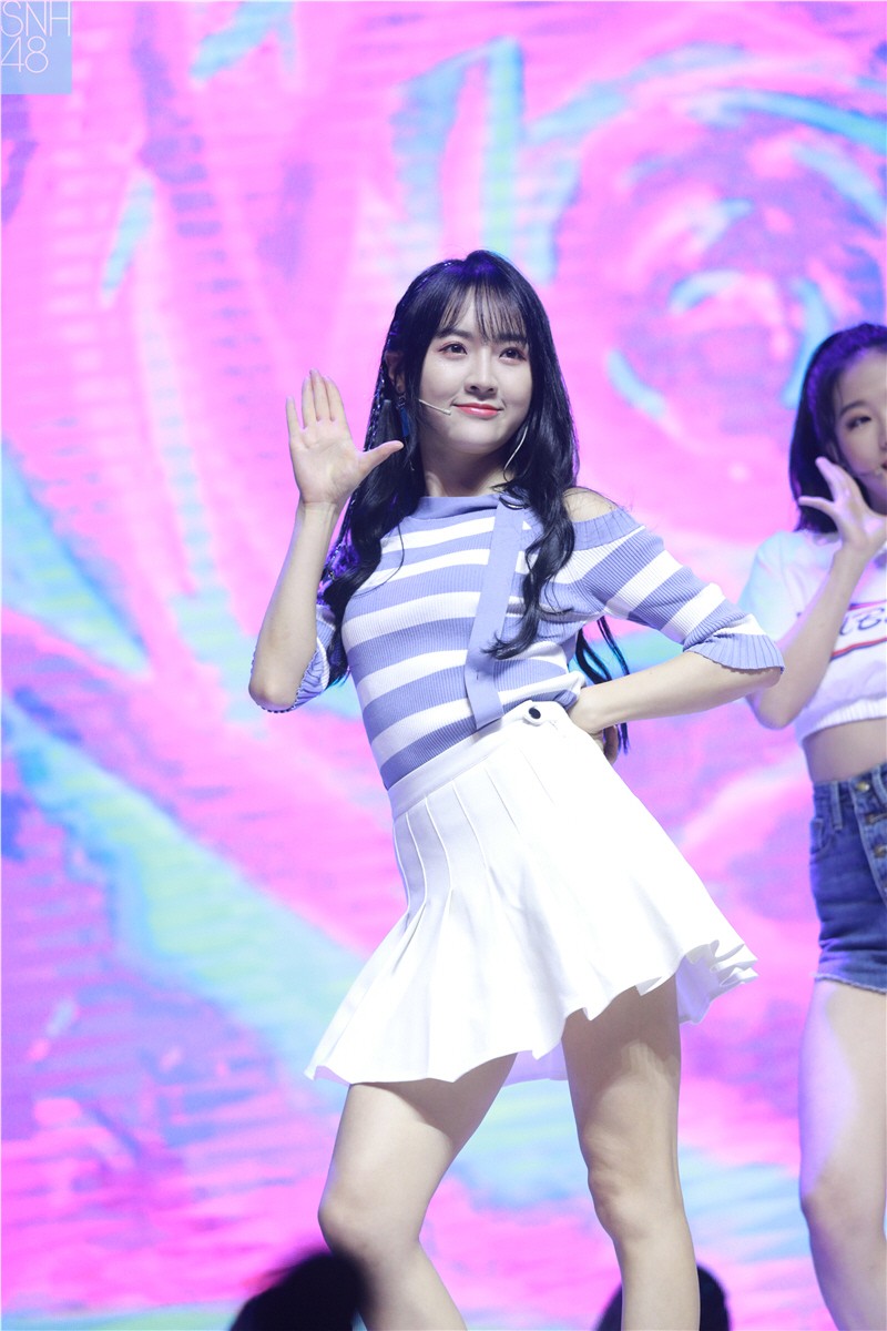 SNH48小组合HO2 、BLUEV出道首秀 全新组合闪耀来袭 - 360娱乐，你开心就好