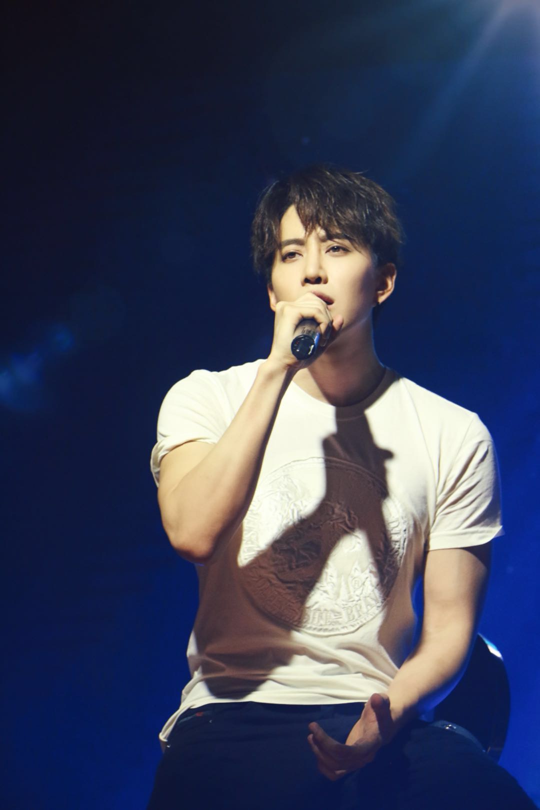 Mike Angelo《你在我心中》新专辑首唱会 超高人气刷新直播纪录 - 360娱乐，你开心就好